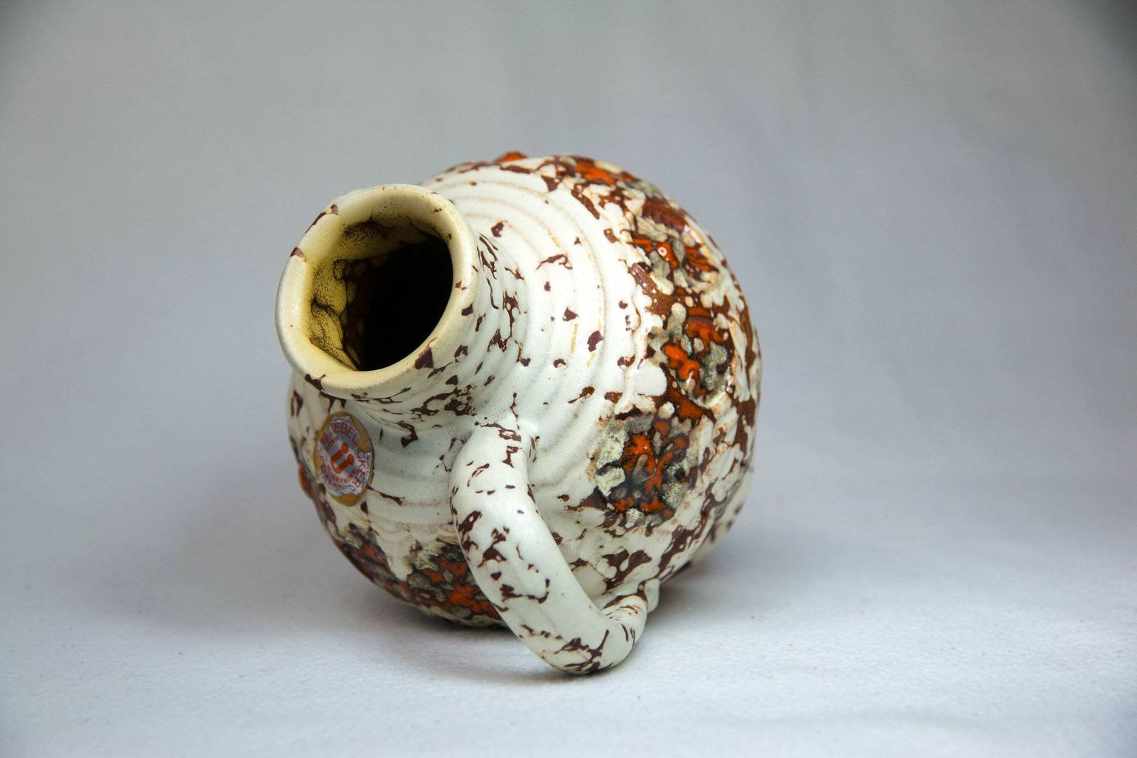 Vintage Jaren 1970 übelacker Wit En Oranje Keramische Vaas | Vinterior