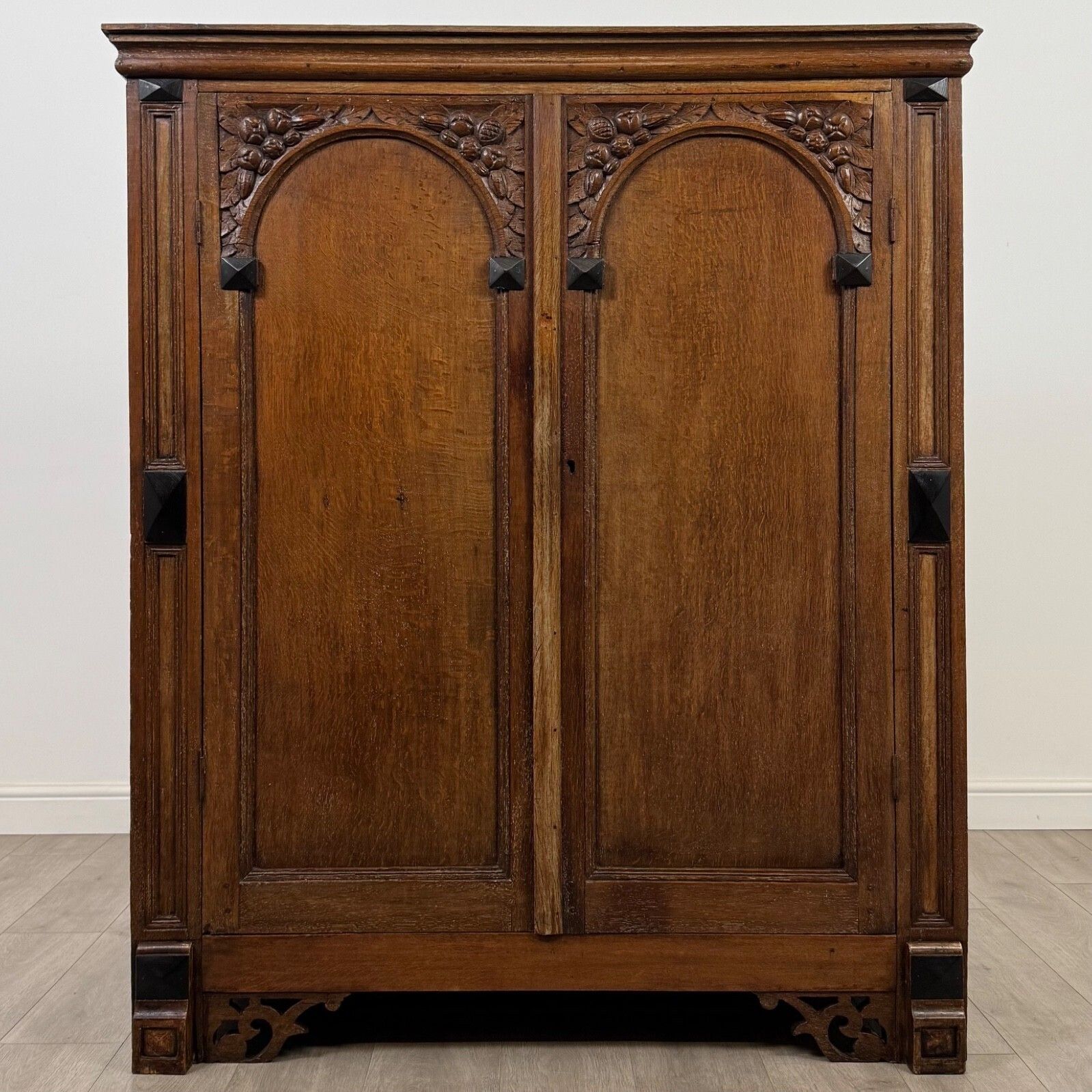 Antique 18th Century Georgian Oak Cupboard ( Af 5423 ) | Vinterior