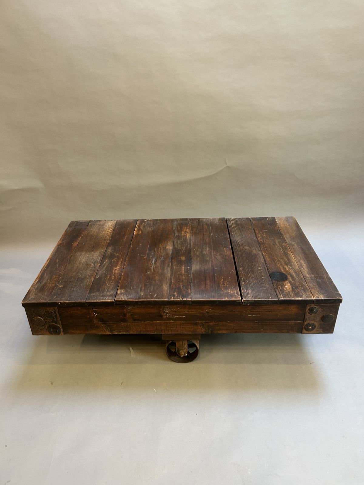 Industrial Style Coffee Table | Vinterior