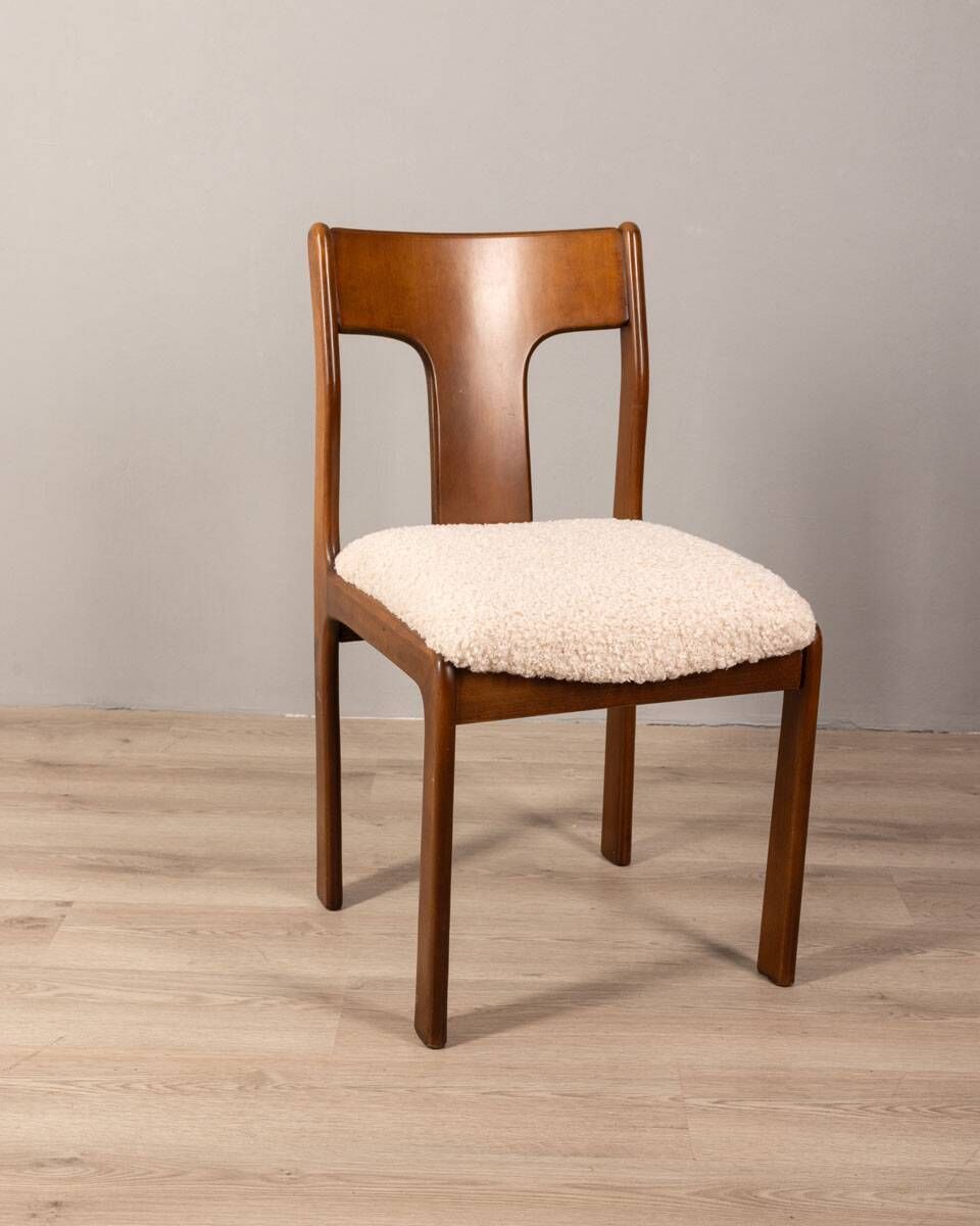 Set Of 4 Vintage Chairs 70s White Fabric Italian Design | Vinterior