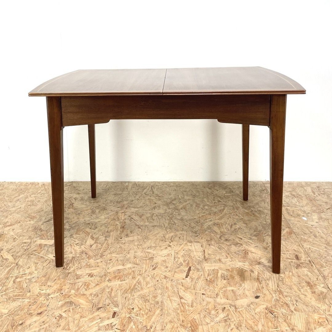 Gimson And Slater Dining Table | Gimson & Slater | Vinterior
