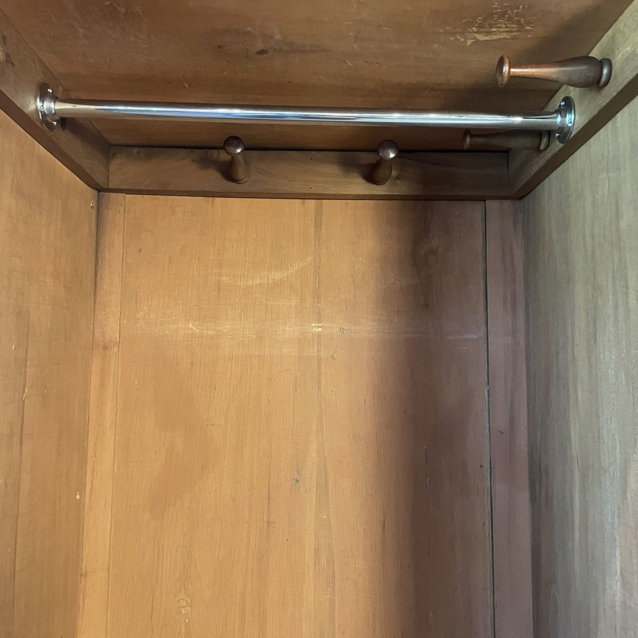 Victorian Mahogany Wardrobe, 1800s | Vinterior