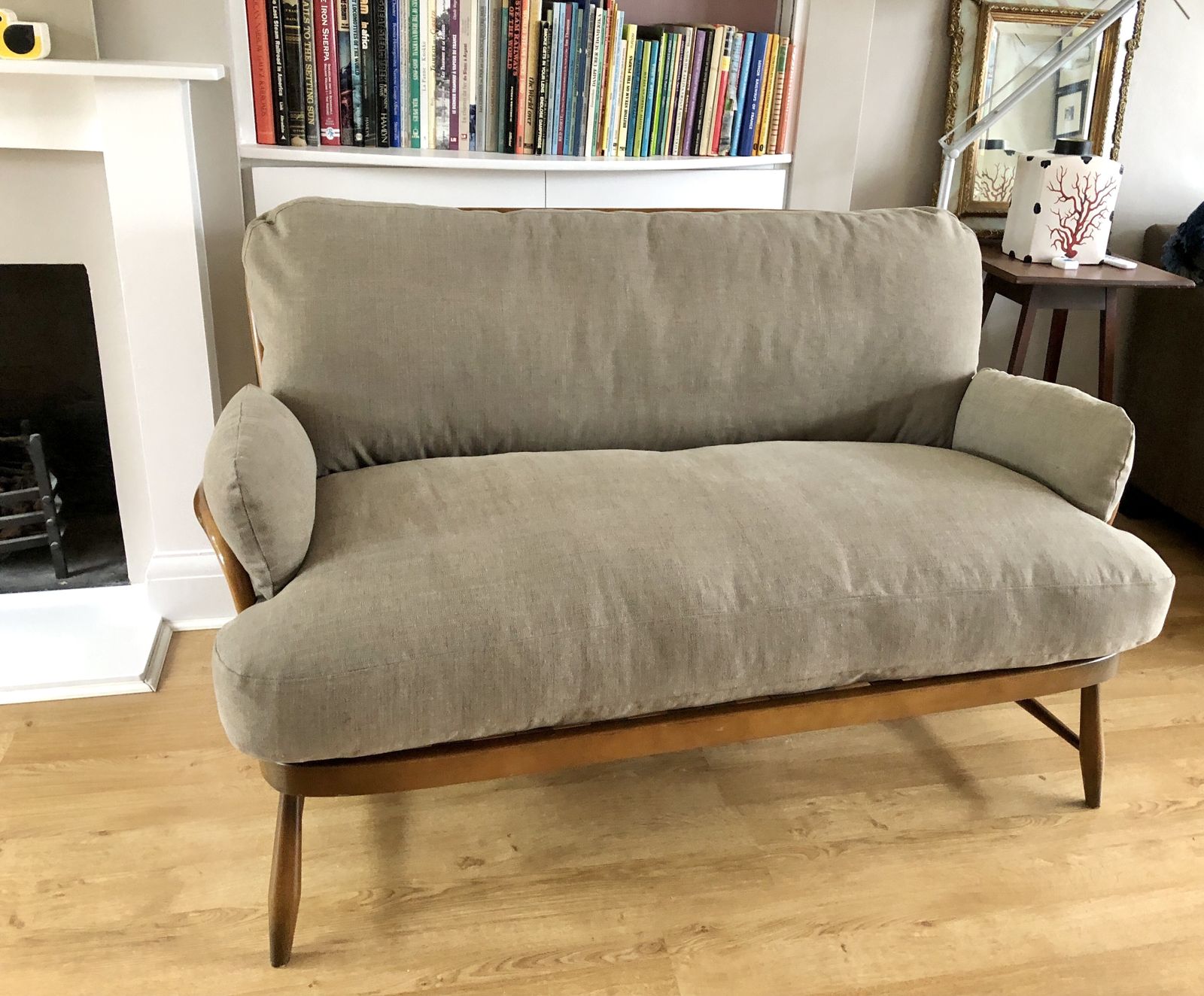 2 Seat Ercol Sofa | Lucian Ercolani | Ercol | Vinterior