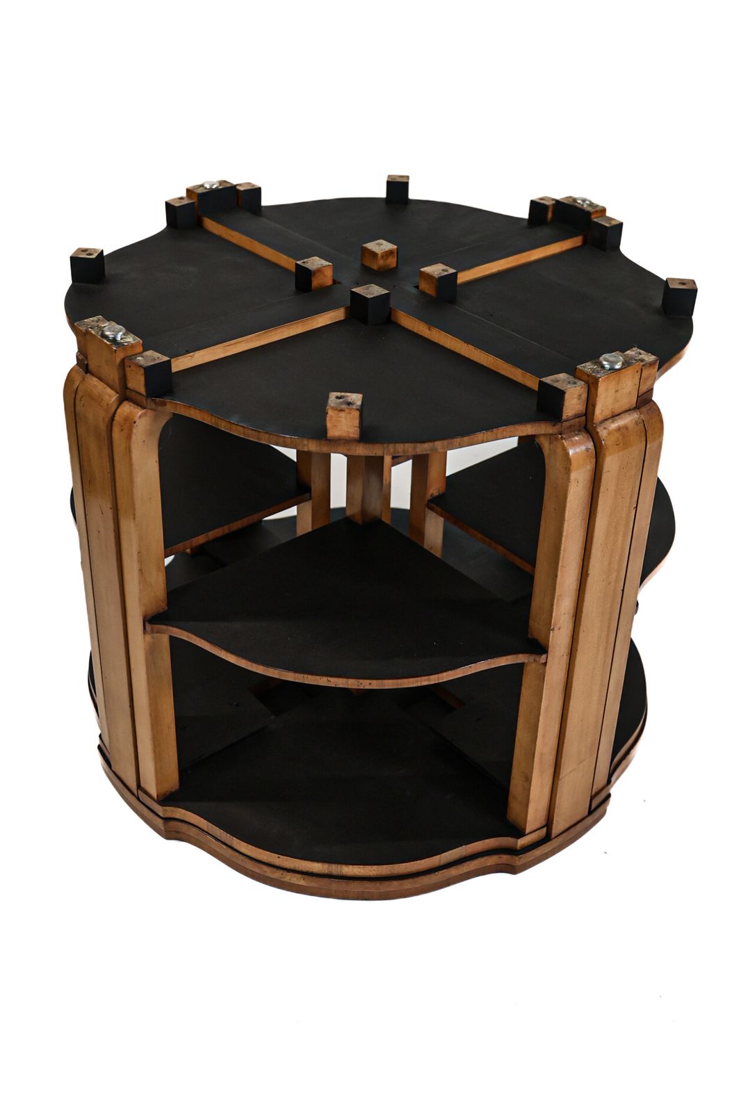 Art Deco Burr Walnut Nest Of 4 Tables 1930s | Vinterior