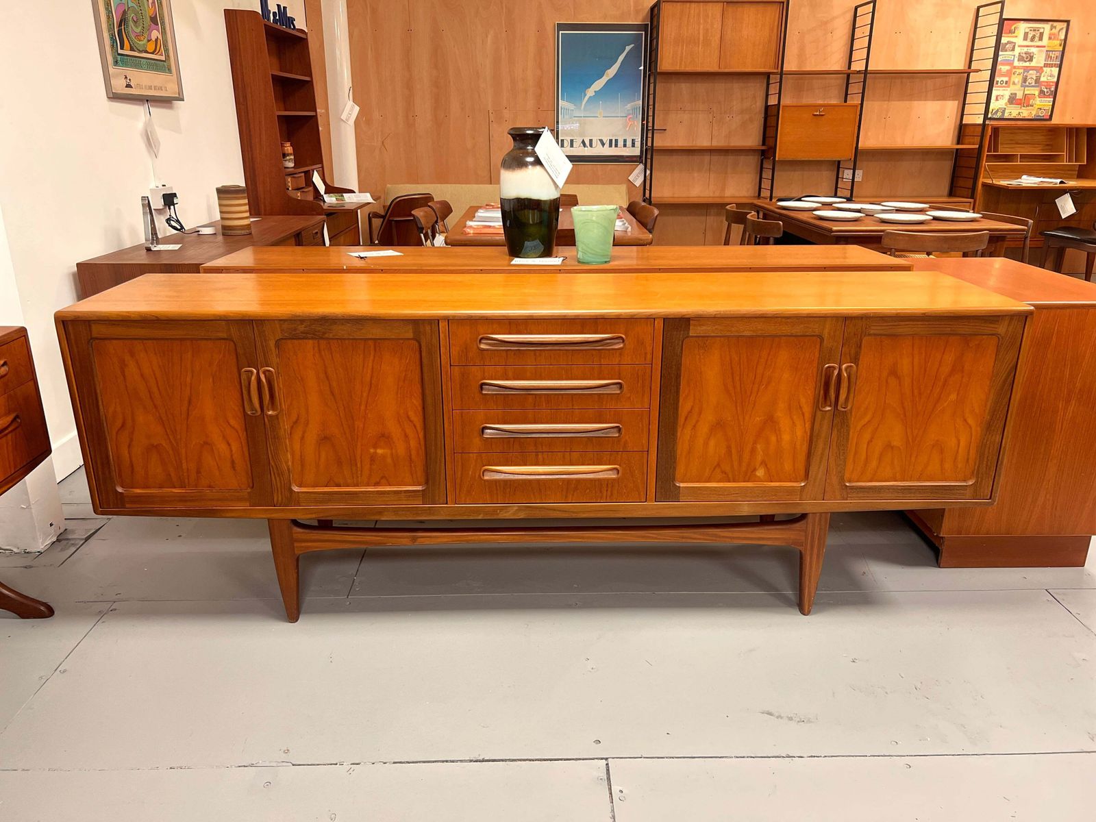 G Plan Fresco Teak Sideboard, Long John | V B Wilkins | G Plan | Vinterior
