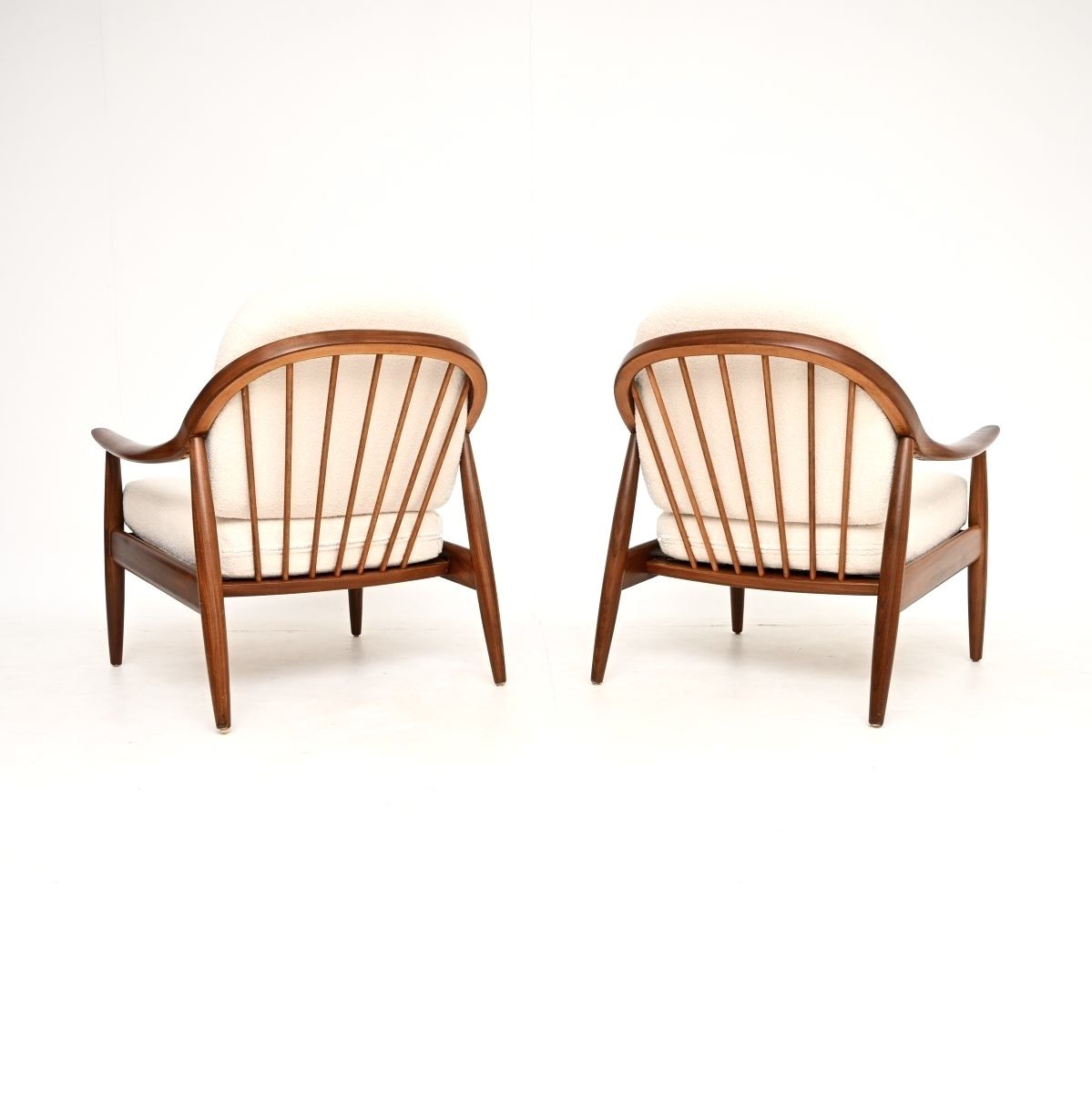 Pair Of Vintage Armchairs By Greaves And Thomas | Vinterior
