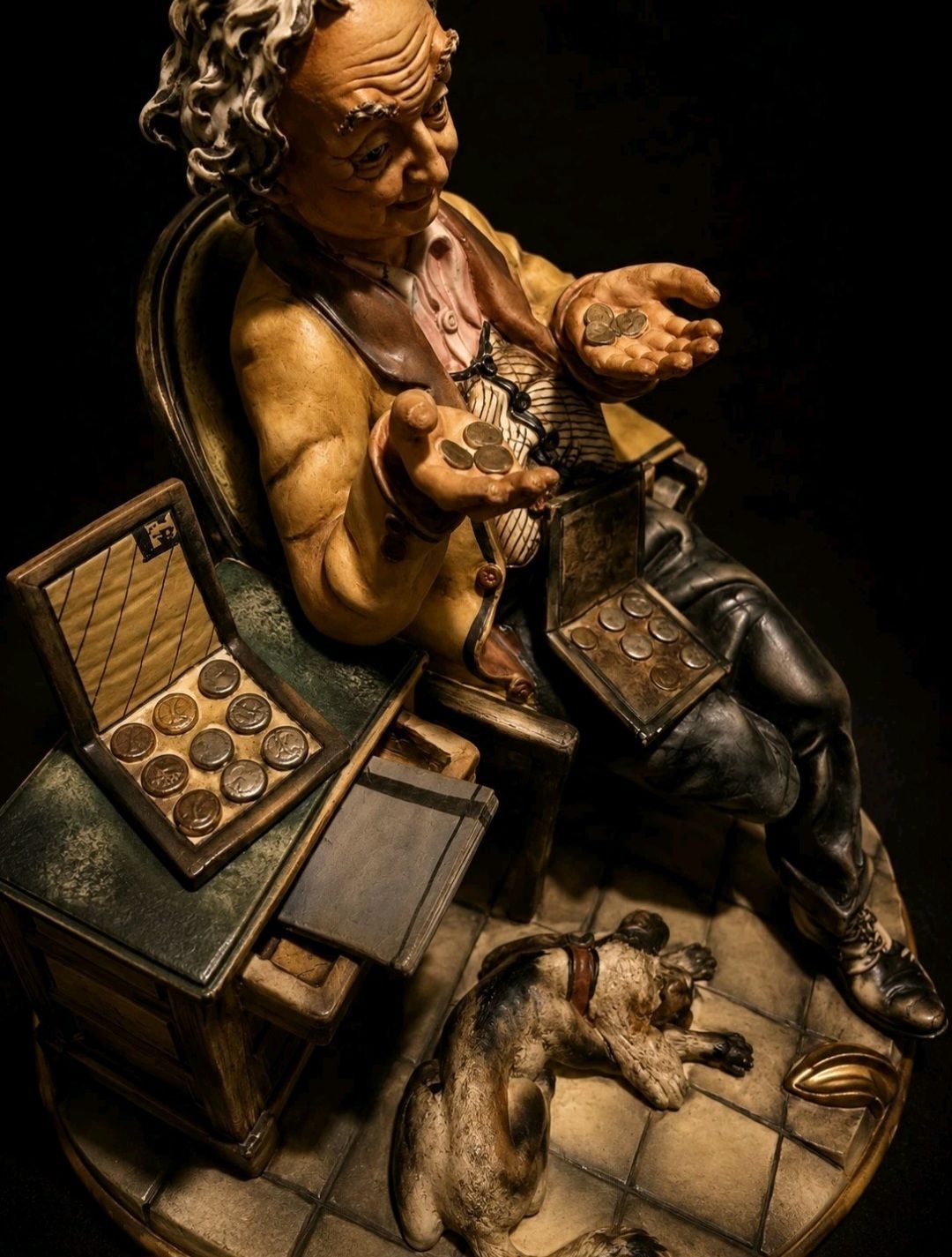 Rare Capodimonte Italian Figurine Coin Collector Dog | Capodimonte ...