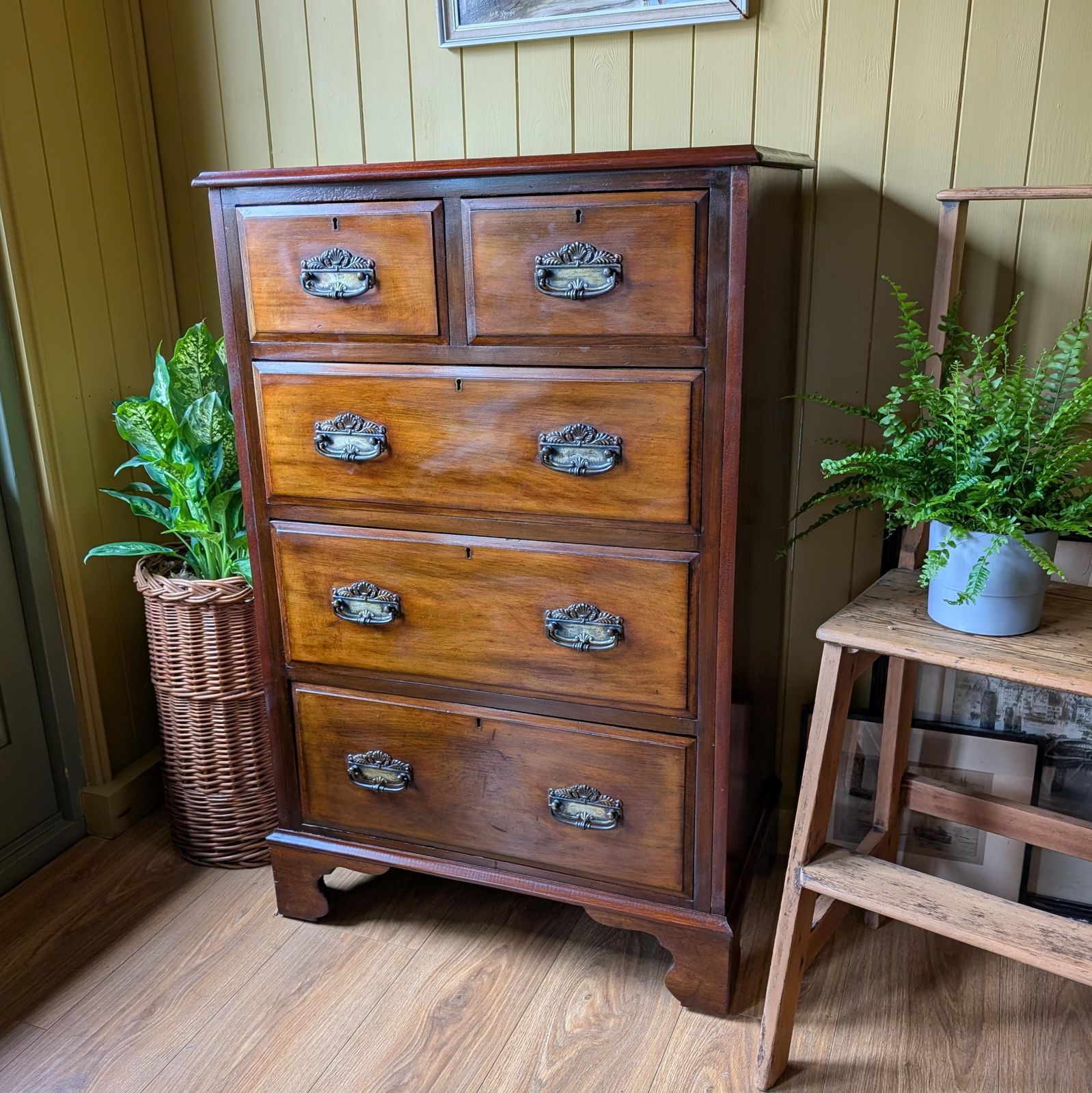 Narrow Antique Chest Of Drawers | Vinterior