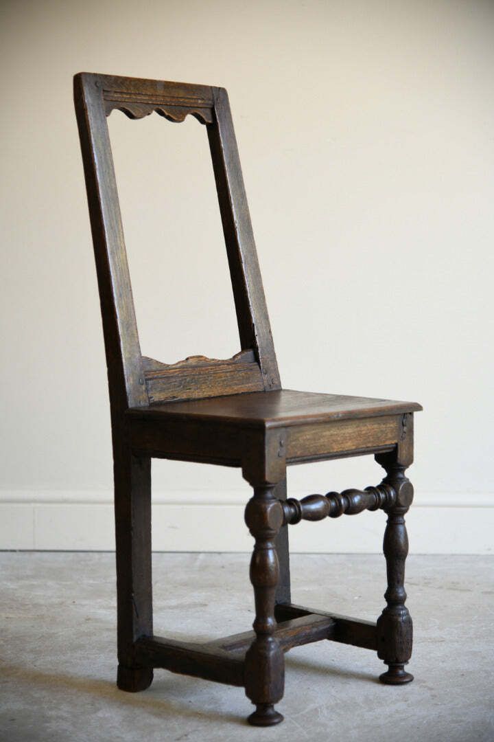 Rustic English Oak Chair, 1700s | Vinterior