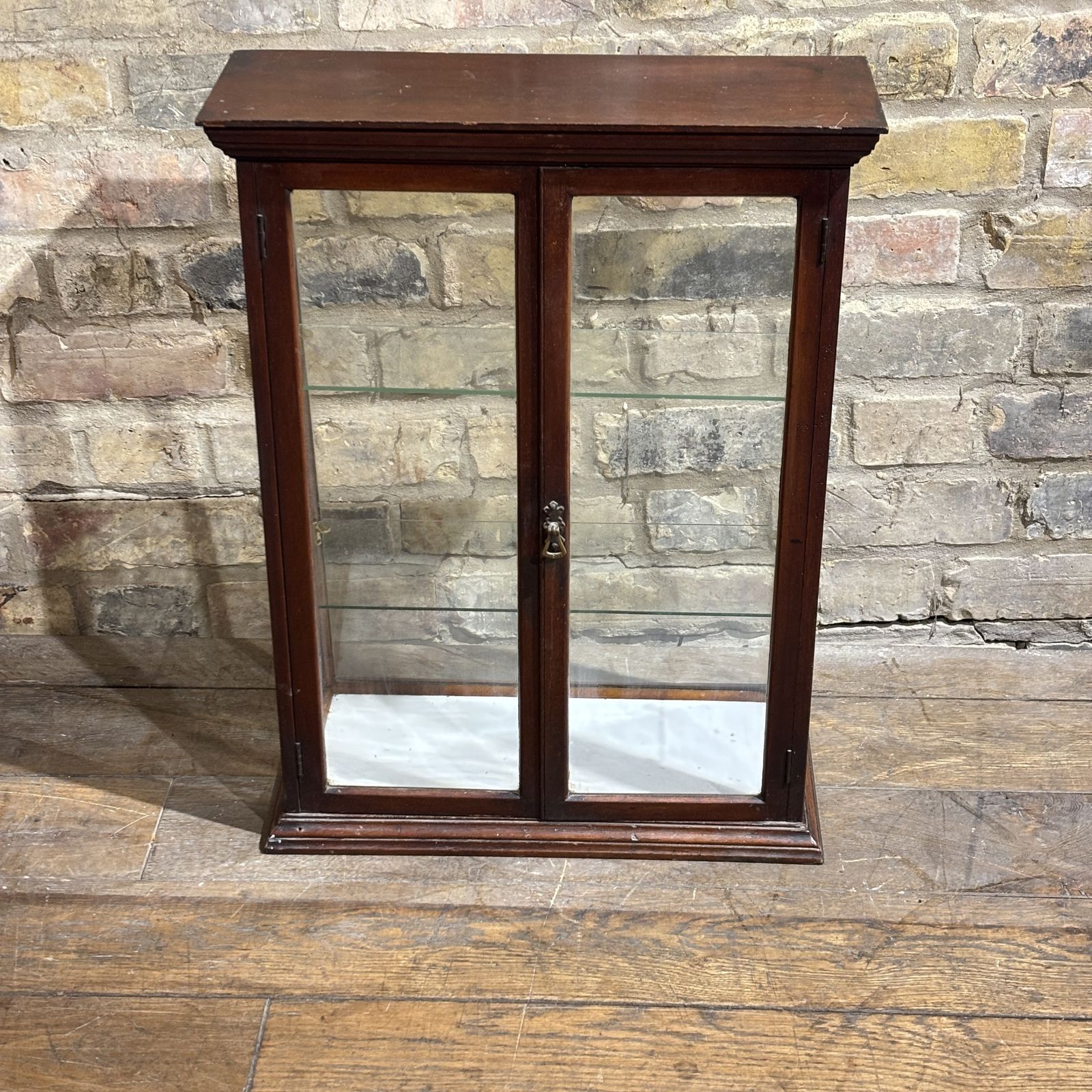 Antique Countertop Shop Display Cabinet | Vinterior