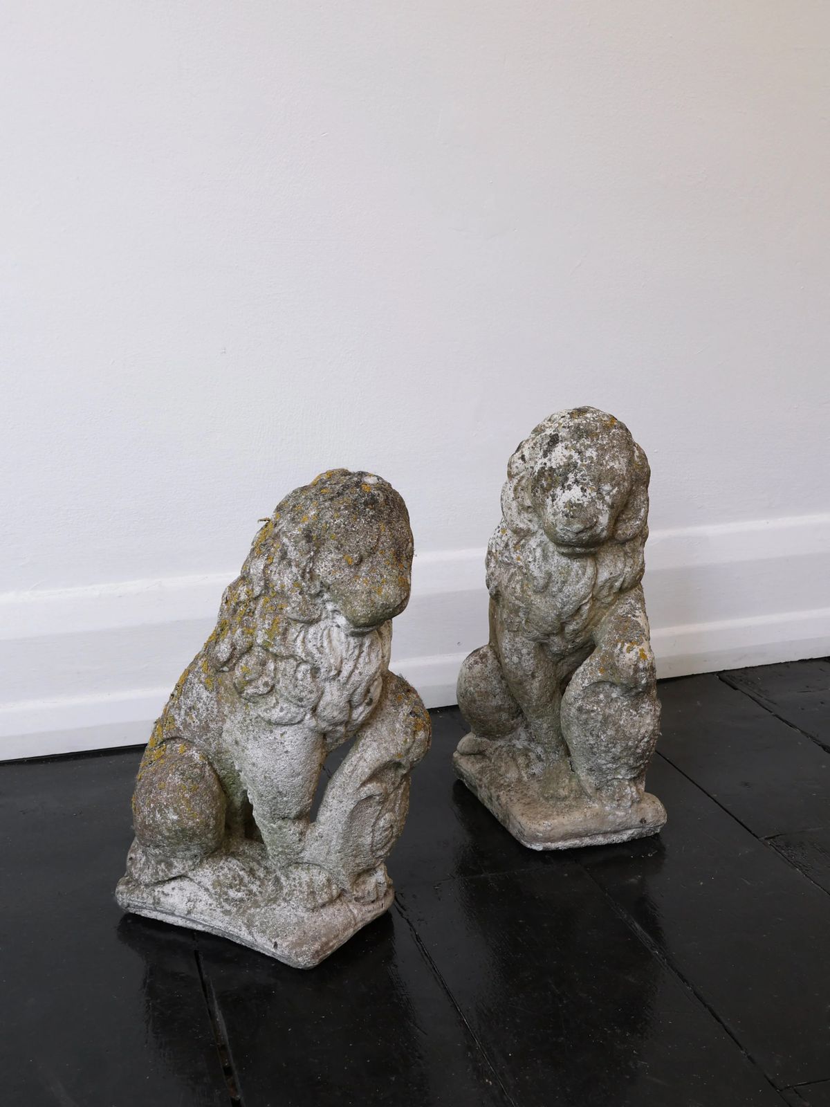 Pair Of Stone Lion Garden Sculptures | Vinterior