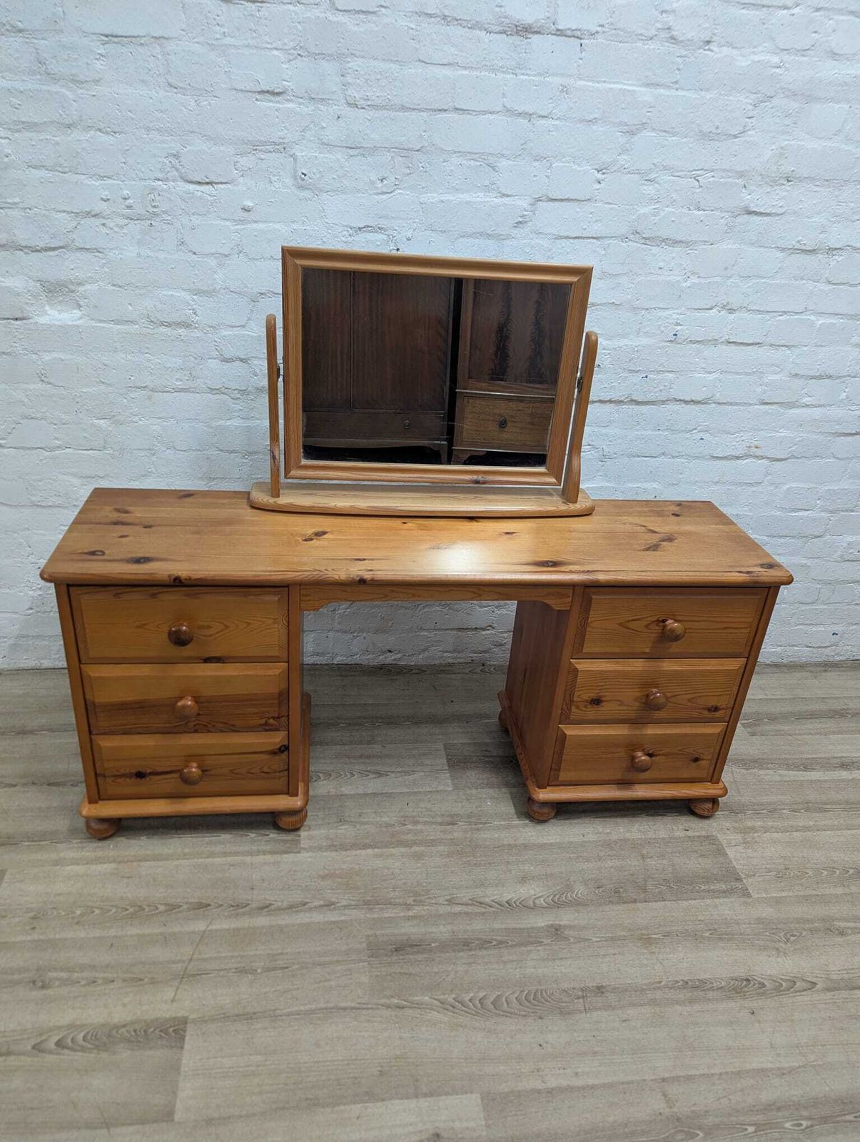 Contemporary Pine Twin Pedestal Dressing Table | Vinterior