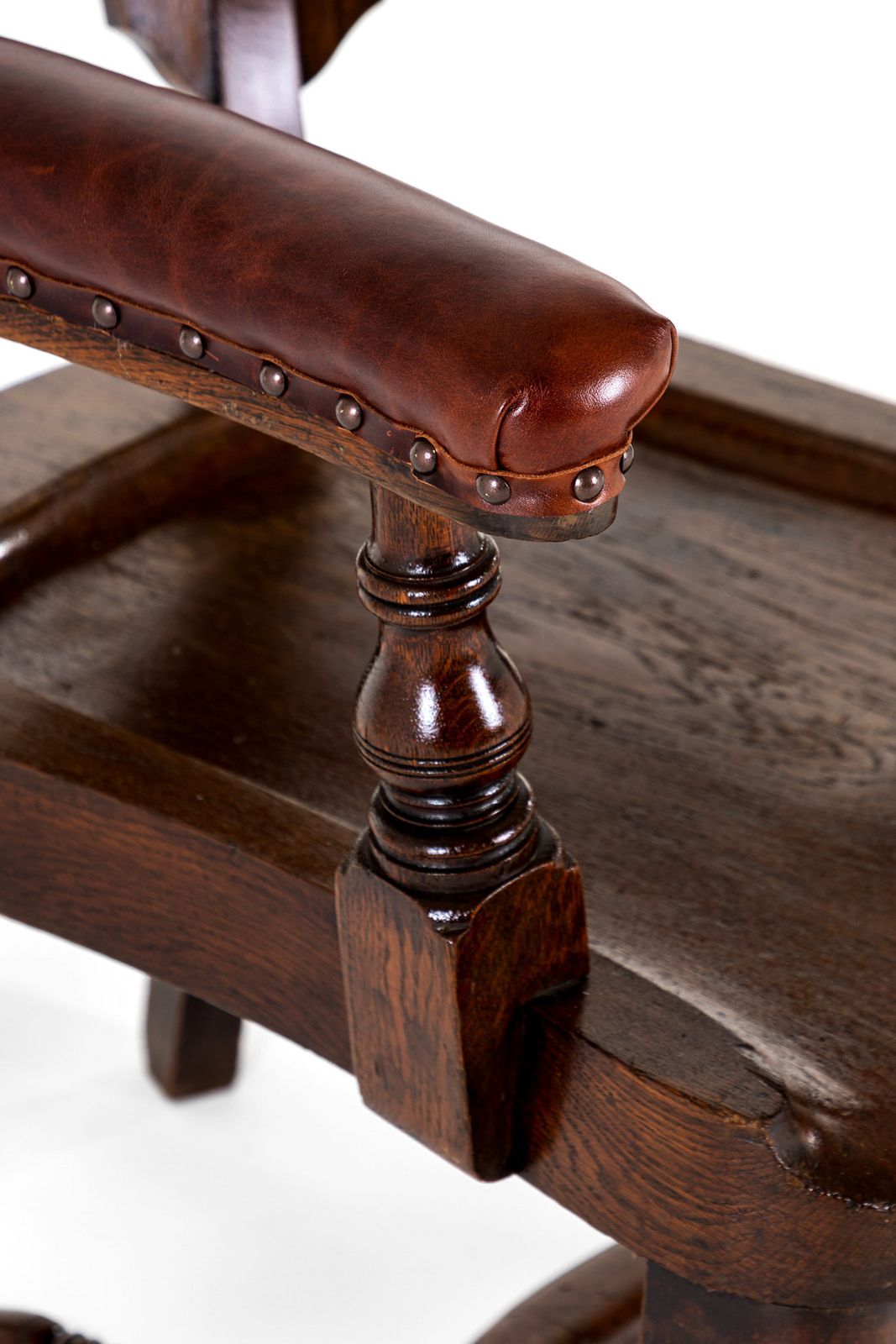 Scottish Oak Ecclesiastical Chair | Vinterior