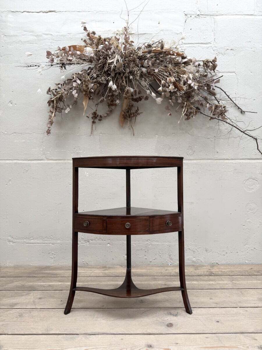 Georgian Corner Washstand | Vinterior