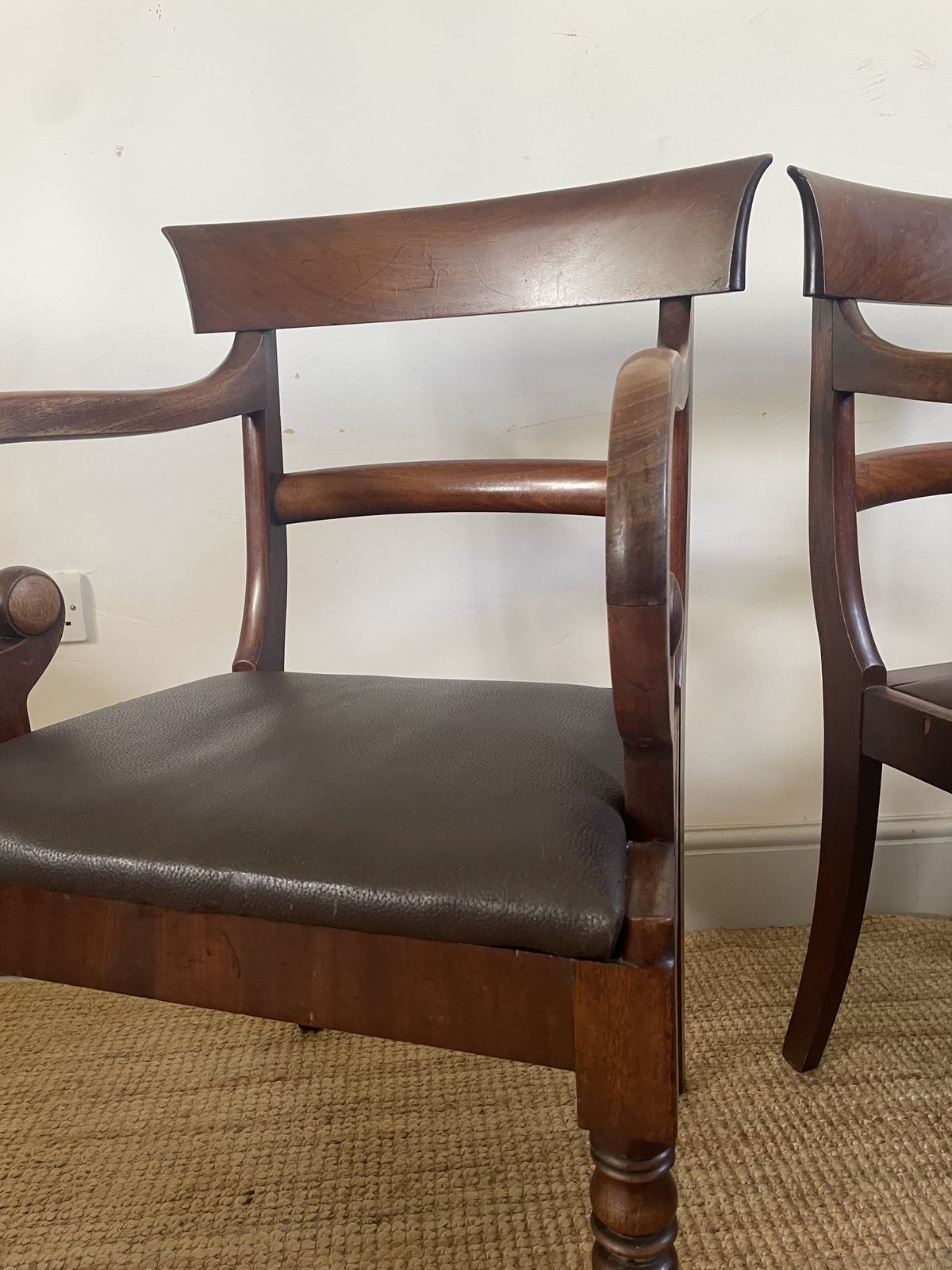 A Near Pair Of Antique Mahogany Carver Chairs | Vinterior