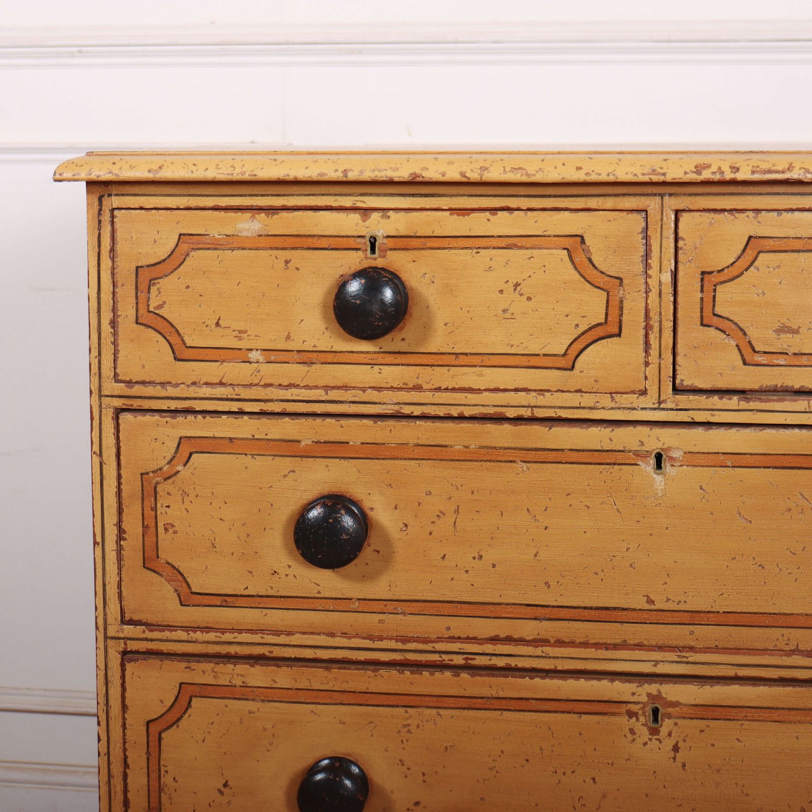 English Chest Of Drawers, 1800s | Vinterior