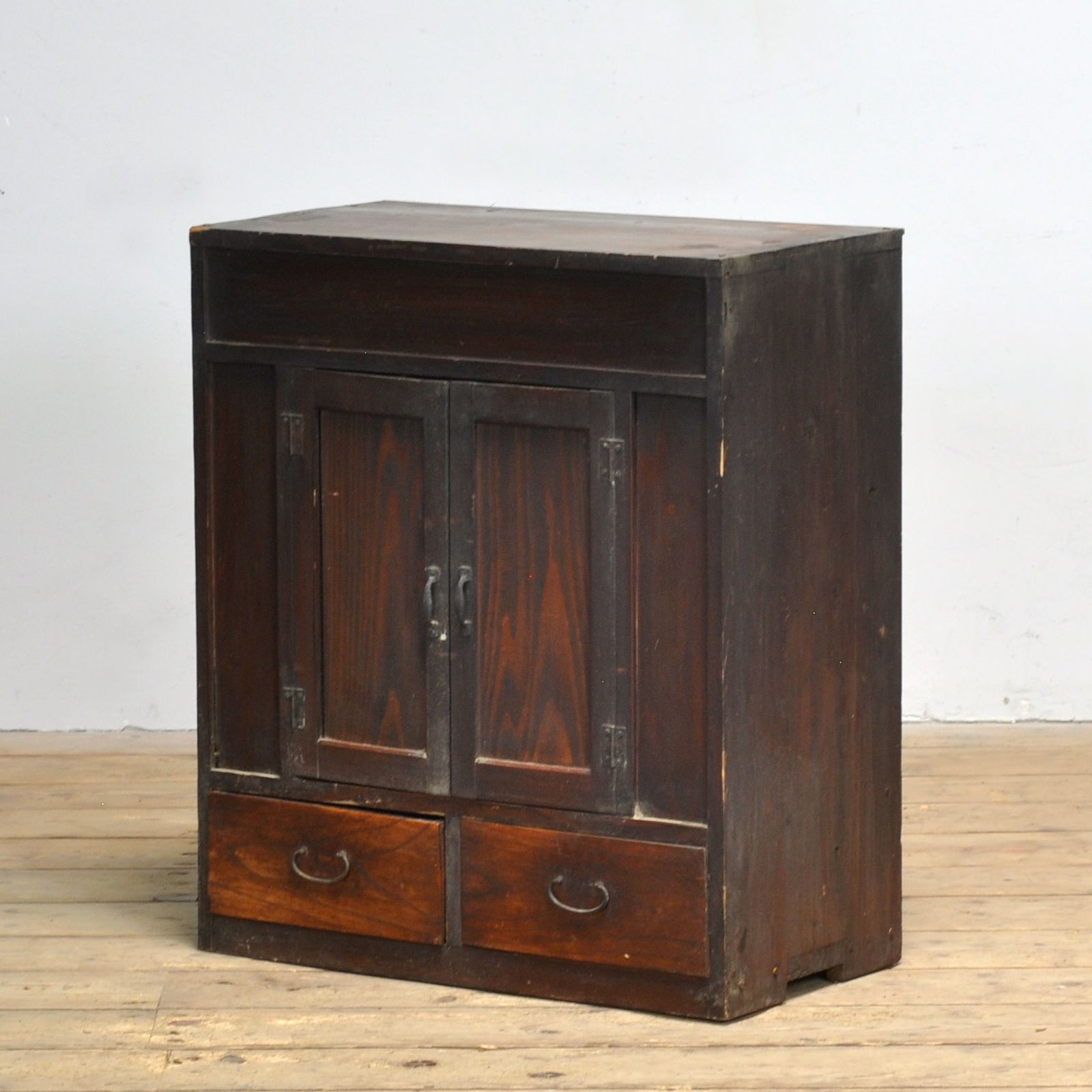 Small Japanese Cabinet, Ca. 1920 | Vinterior