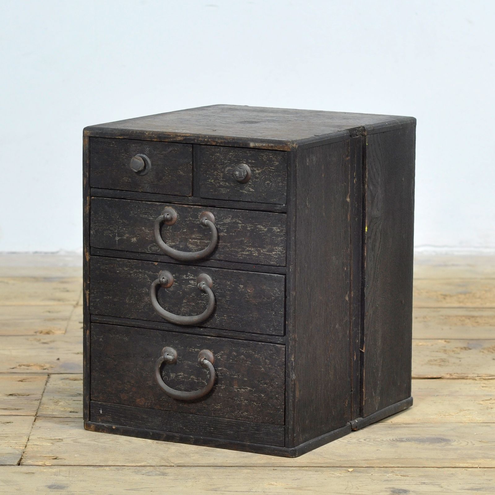 Small Japanese Chest Of Drawers, Circa 1900 | Vinterior