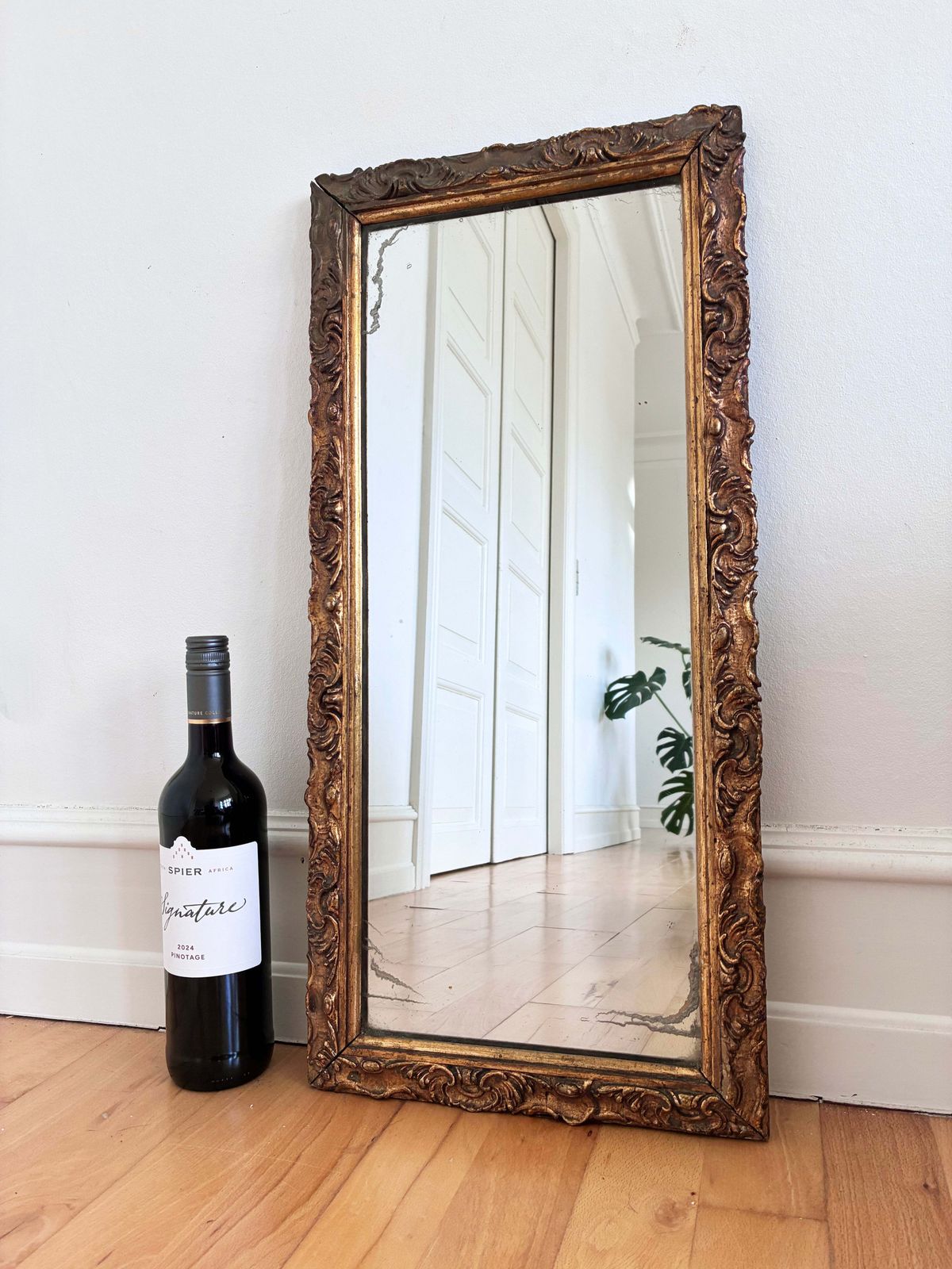 Antique Giltwood Wall Mirror In Gold | Vinterior