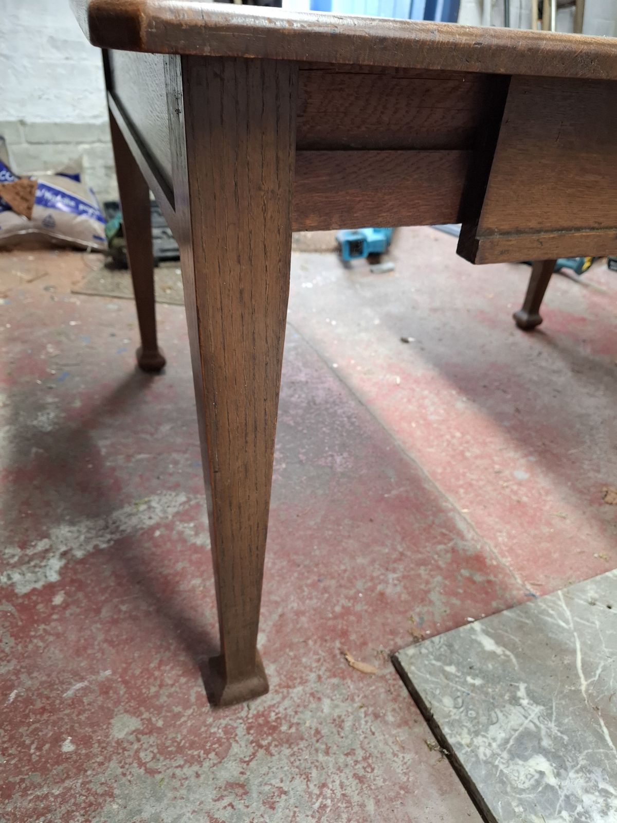 Solid Oak Kitchen Table With A Joseph Fitter (Patent) Style Expander ...