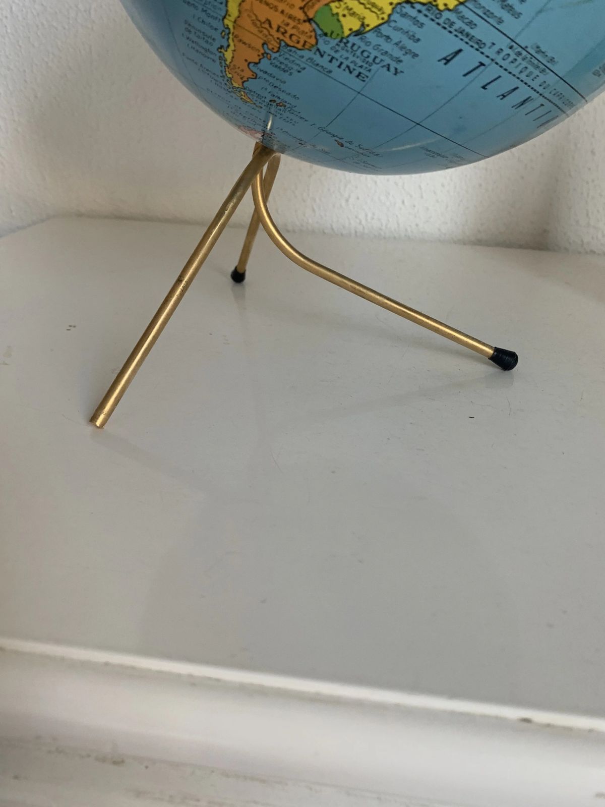 Vintage 1960s Taride Tripod Globe, Gilt Metal 28 Cm | Vinterior