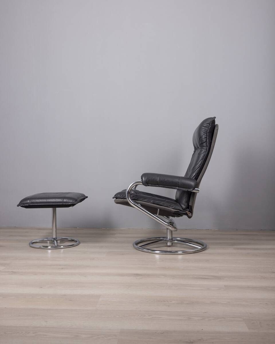 Vintage 1970s Armchair With Footrest In Metal | Vinterior