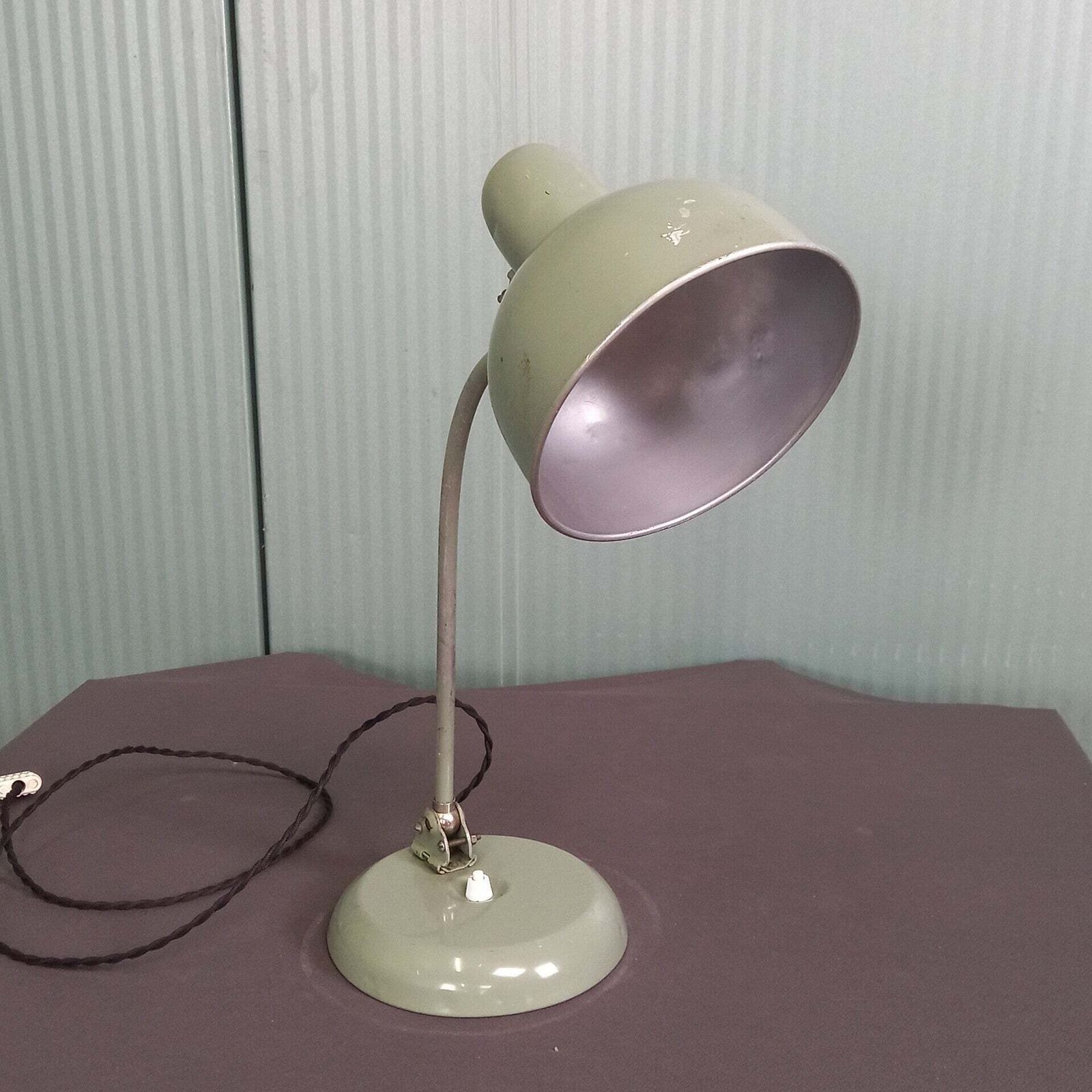 Military Vintage Desk Lamp., 1950s | Vinterior