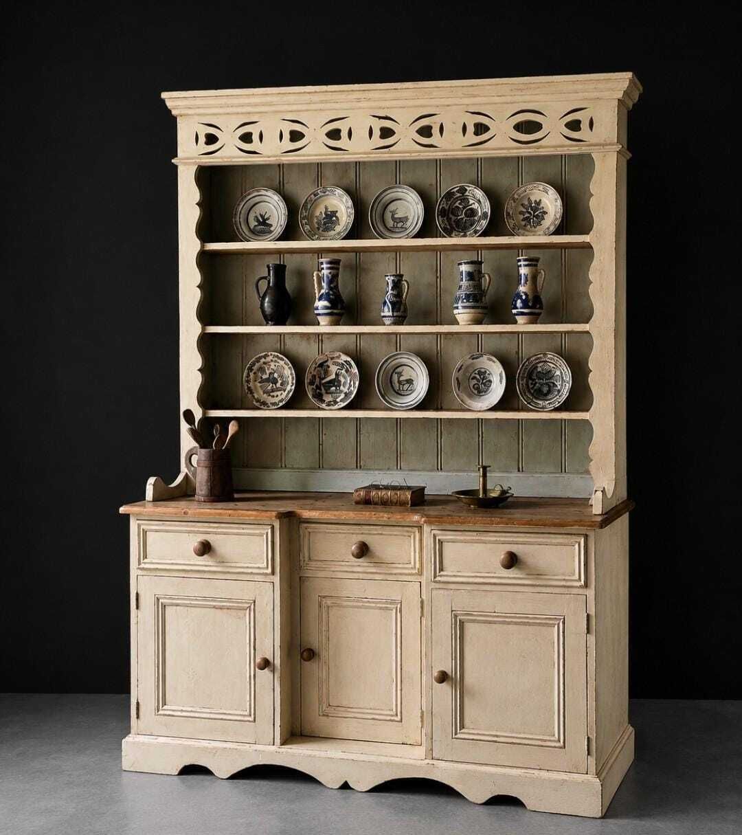 Vintage Painted Pine Dresser, 1930s | Vinterior
