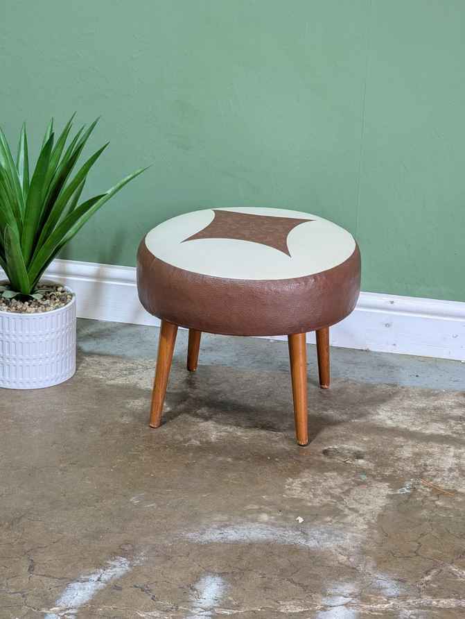 retro footstools