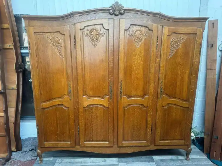 armoire vinterior