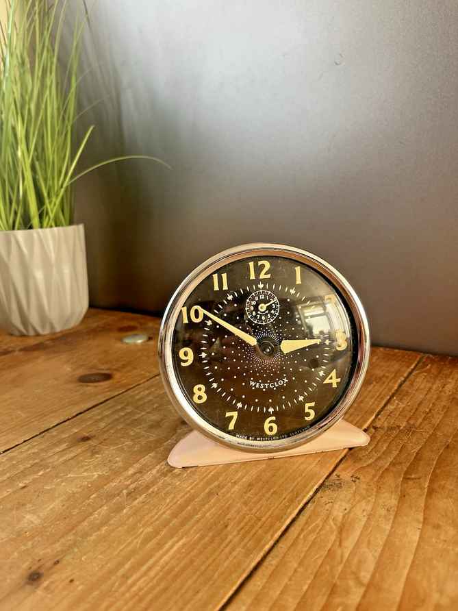 1950s clock
